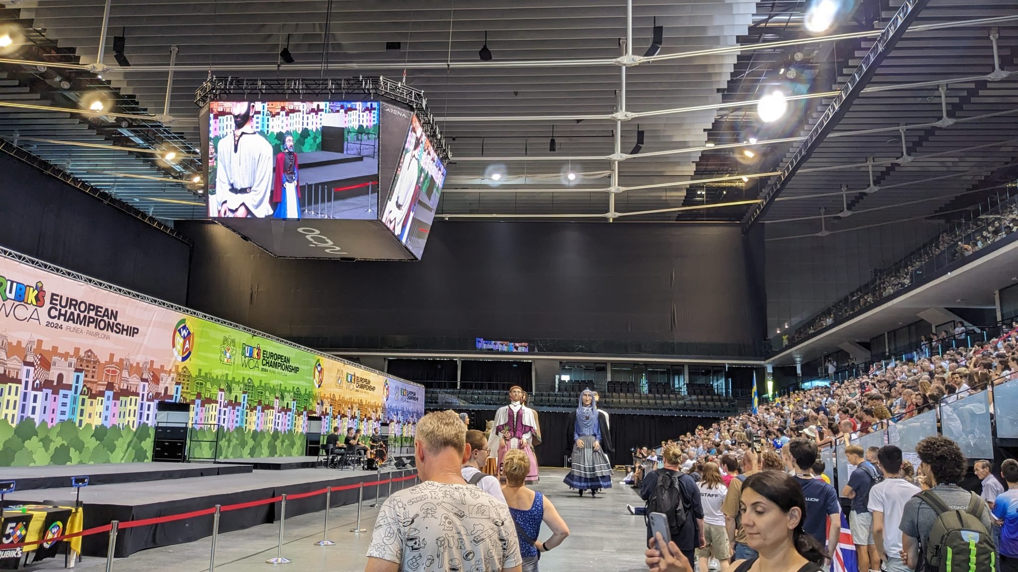 Köp Rubiks kub & Speedcube | Kubexperten Cuboss.se